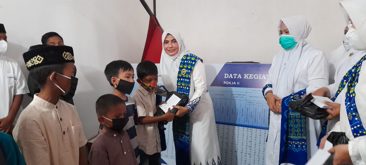 BKMT Kabupaten Bireuen Santuni Anak Yatim - Bedah News BKMT Kabupaten Bireuen Santuni Anak Yatim - Bedah News